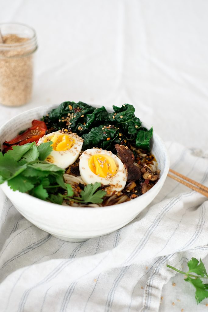 Quick and Easy Pho (Vietnamese Rice Noodle Soup) - Lisa Samuel